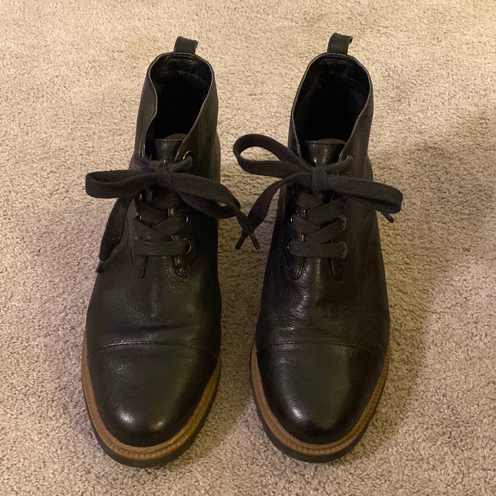 Clarks Somerset Heeled Black Leather Ankle Boots Size… - Gem